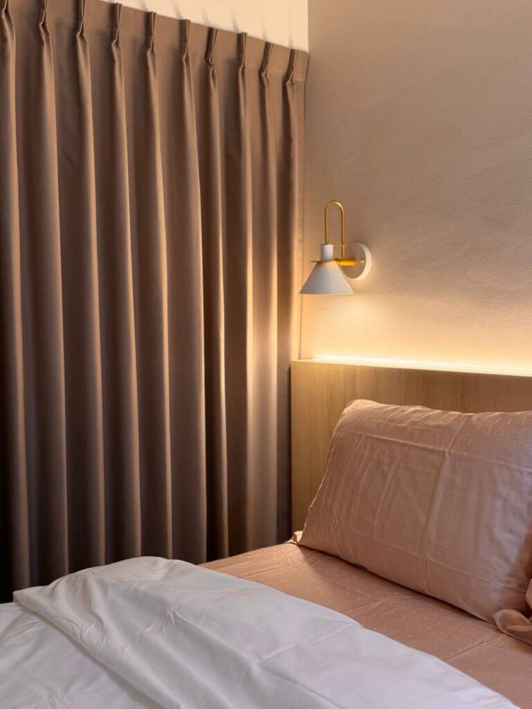 Memory Shaping vs. Ripple-Fold: The Curtain Style Showdown – Curtain ...